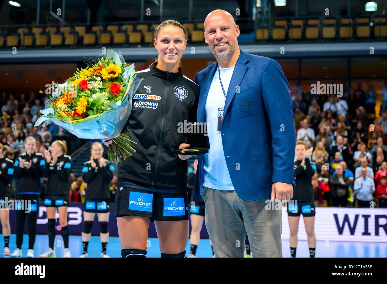Wetzlar, Germany. 12th Oct, 2023. Handball, Women: European ...