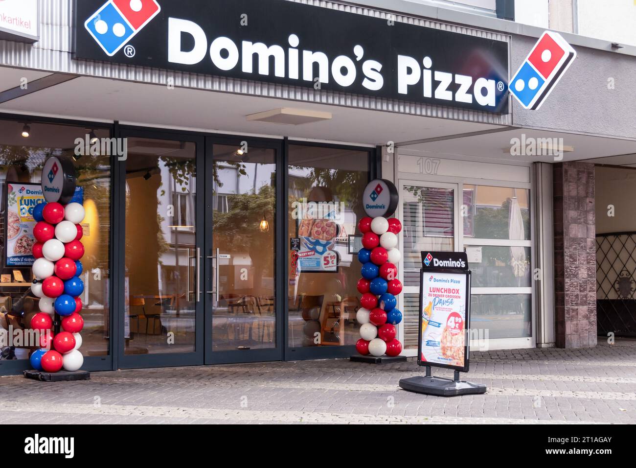 Donminos pizza hi-res stock photography and images - Alamy