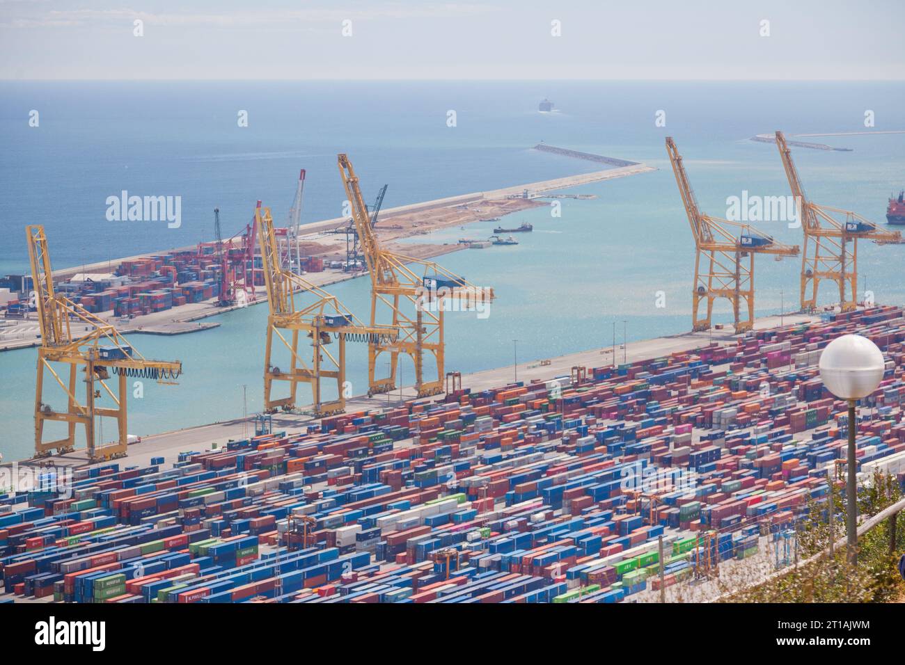 Major port and ships hi-res stock photography and images - Alamy