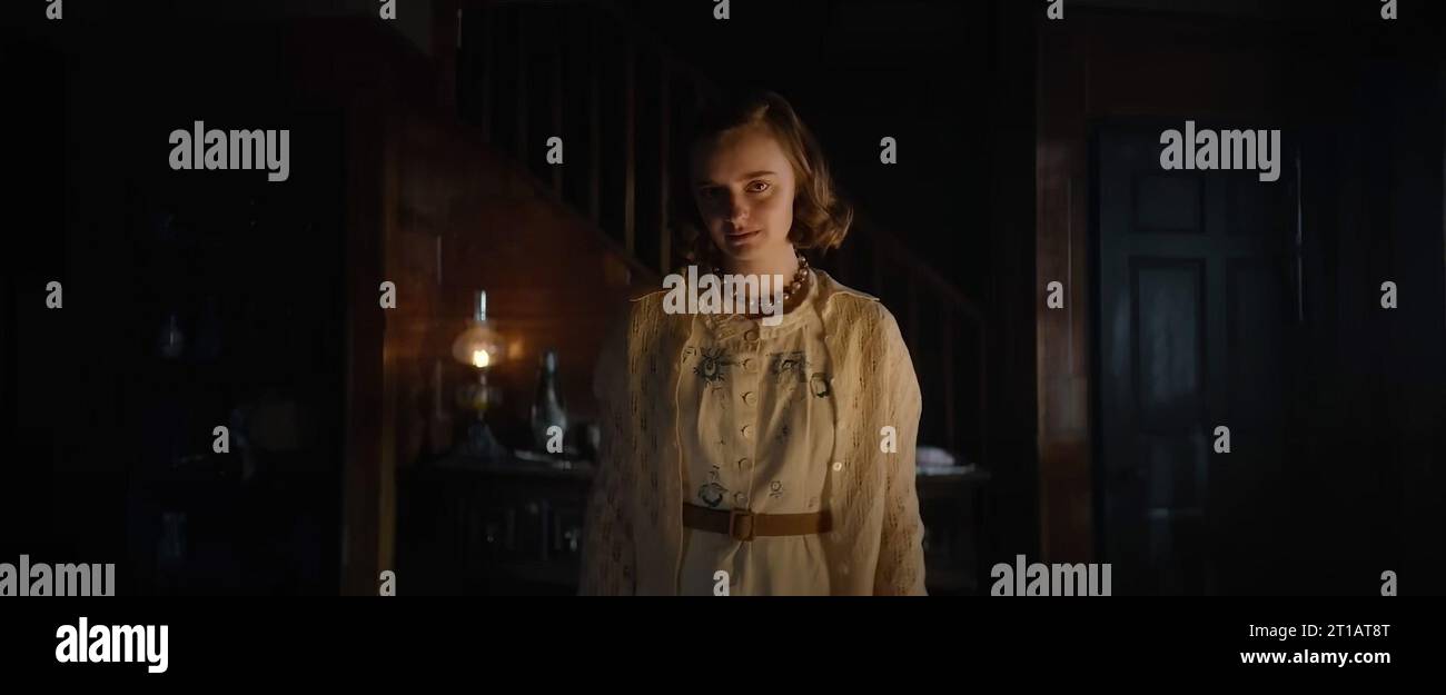 NANDOR FODOR AND THE TALKING MONGOOSE, Jessica Balmer, 2023. © Saban ...