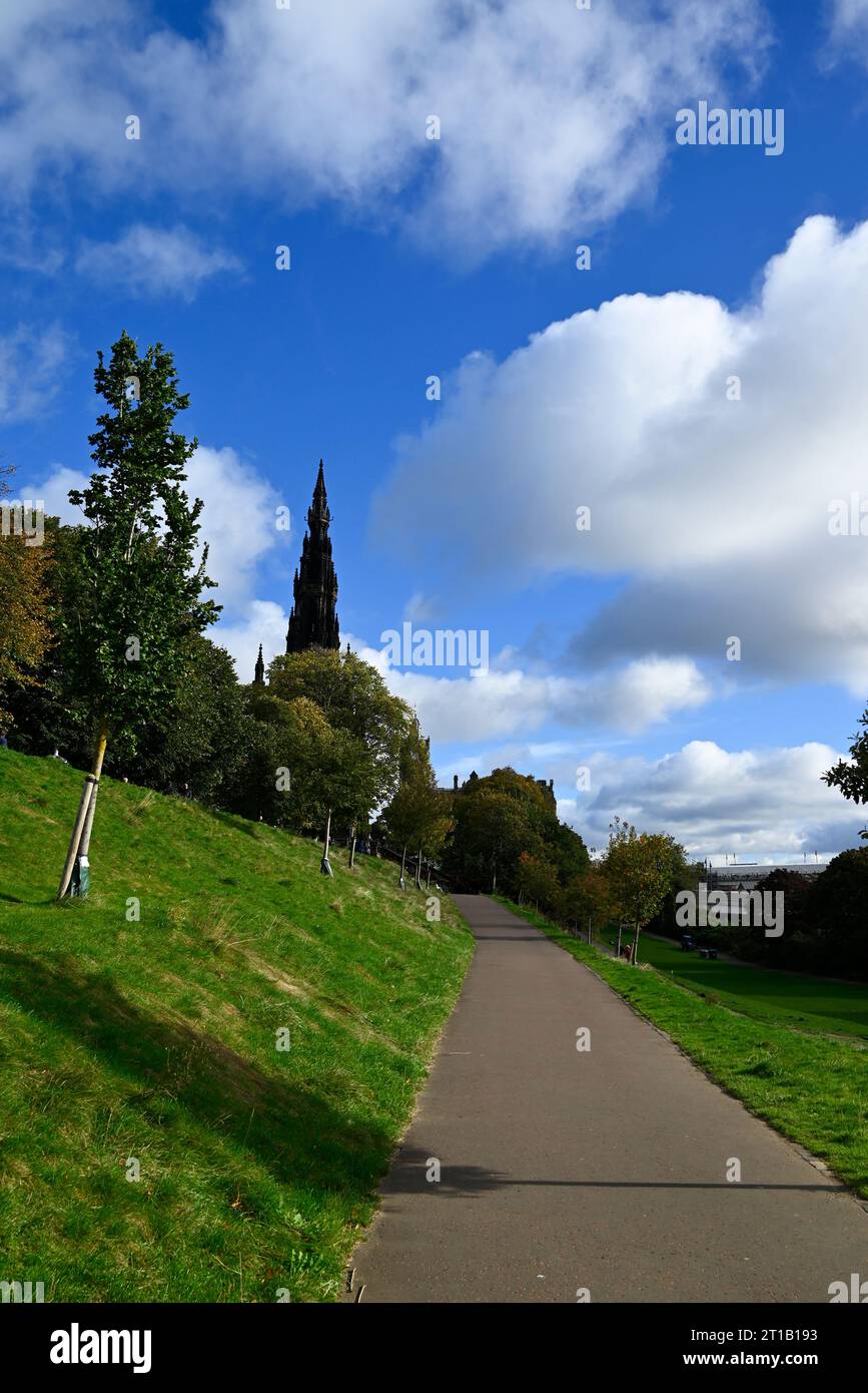 Draining of the nor loch hi-res stock photography and images - Alamy