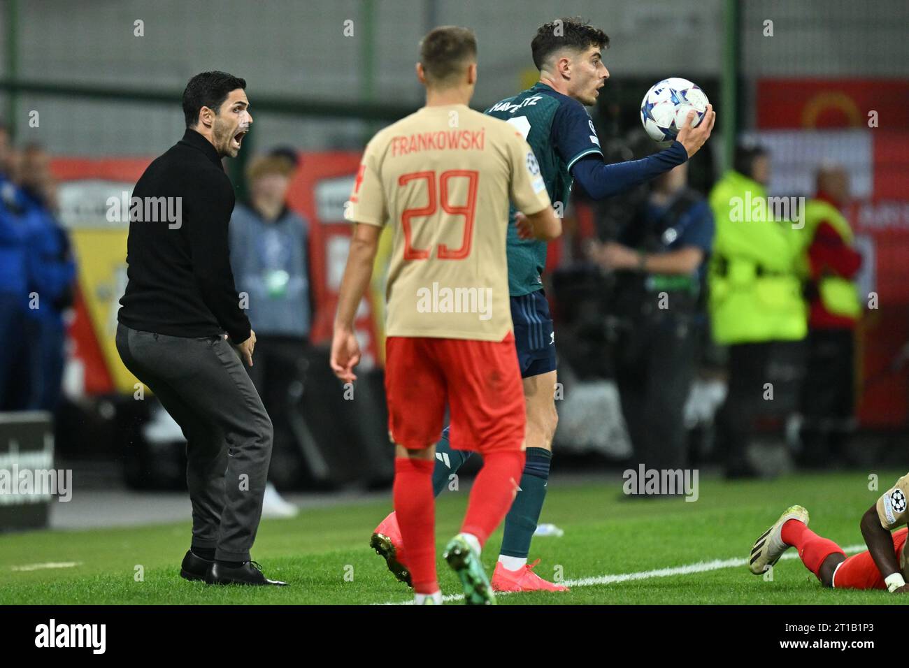 Head Coach Mikel Arteta of Arsenal and Kai Havertz (29) of Arsenal pictured during the Uefa ...