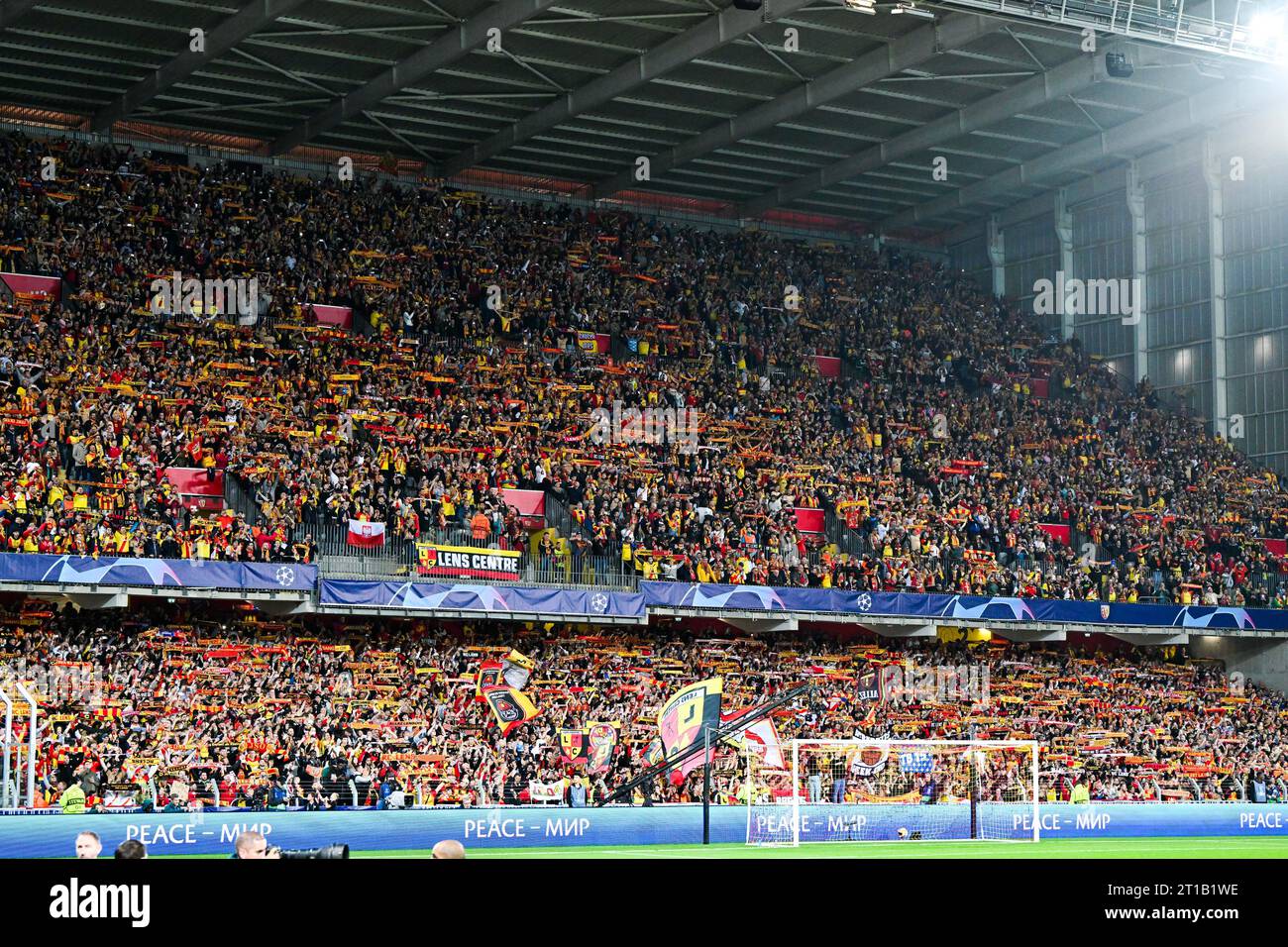 Lens, France. 03rd Oct, 2023. fans and supporters of Lens in Tribune ...