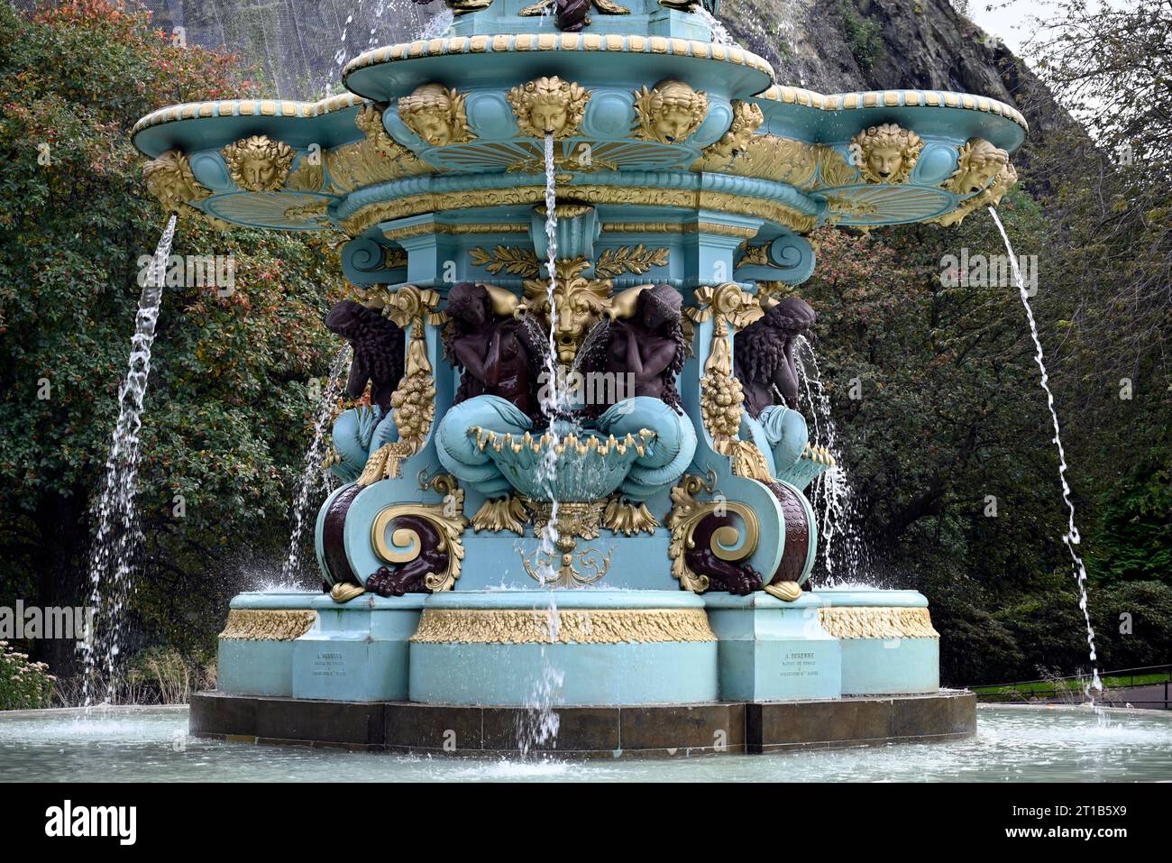 Nor loch edinburgh hi-res stock photography and images - Alamy