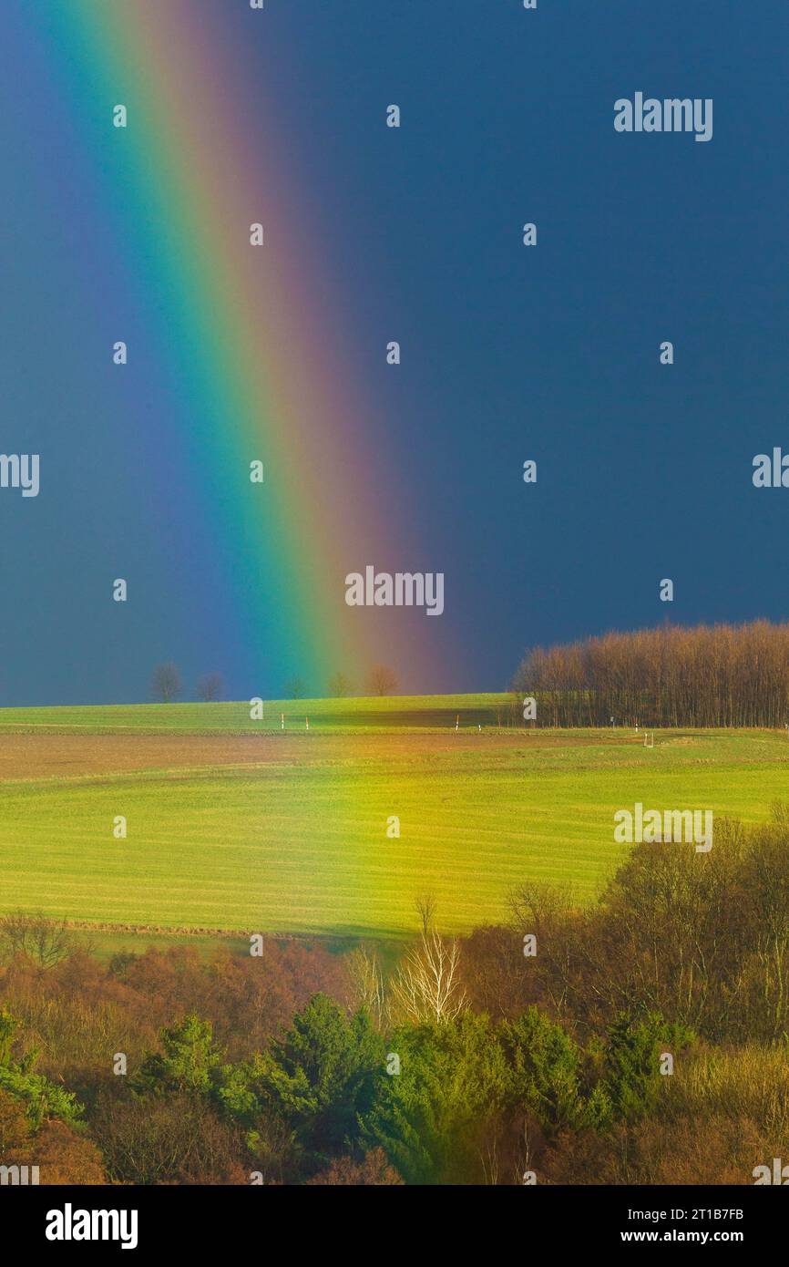 Rainbow on the outskirts of Dresden, the changeable weather already ...