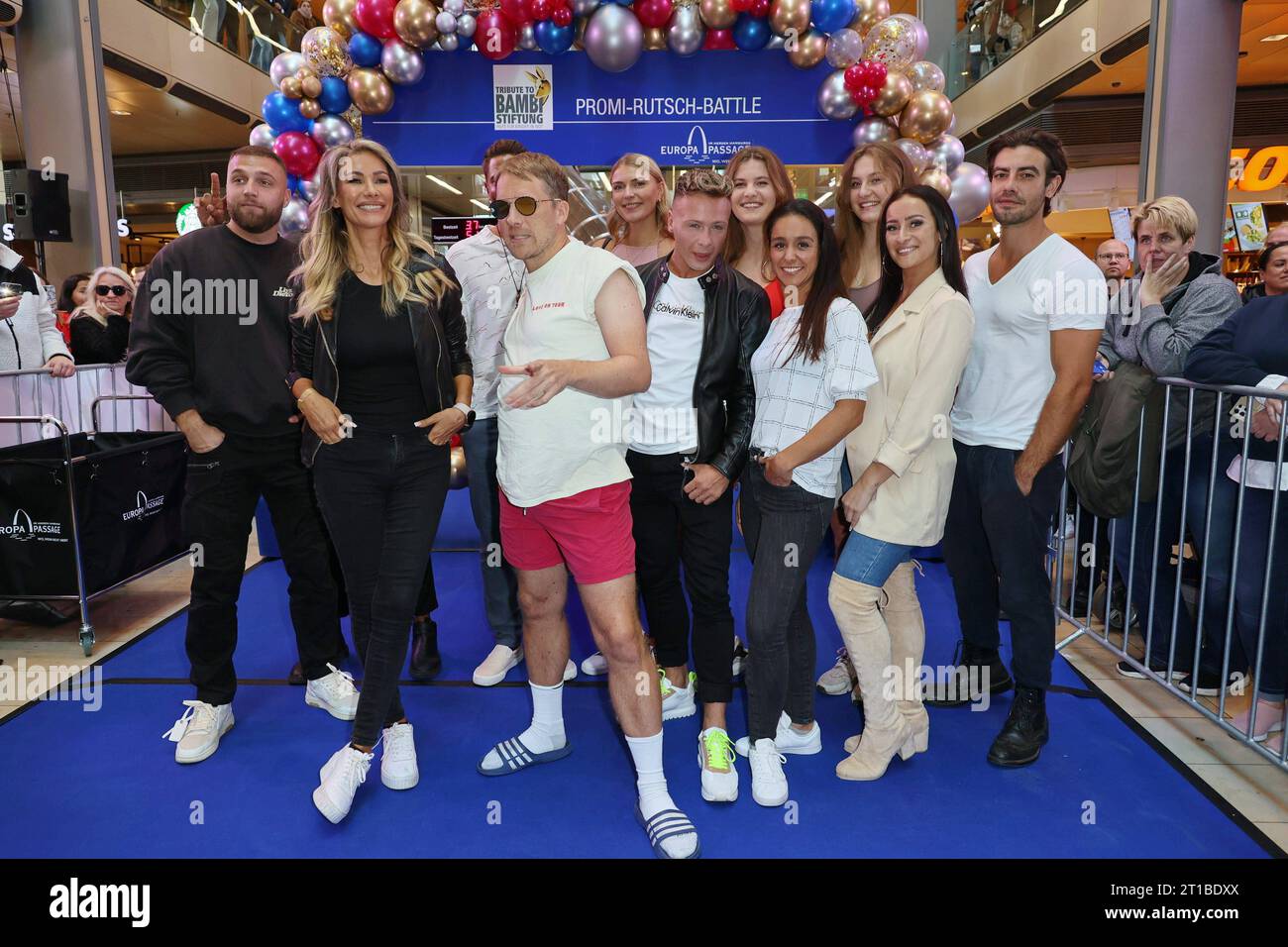RECORD DATE NOT STATED PROMI-RUTSCH BATTLE 12.10.2023 Gruppenfoto mit u ...