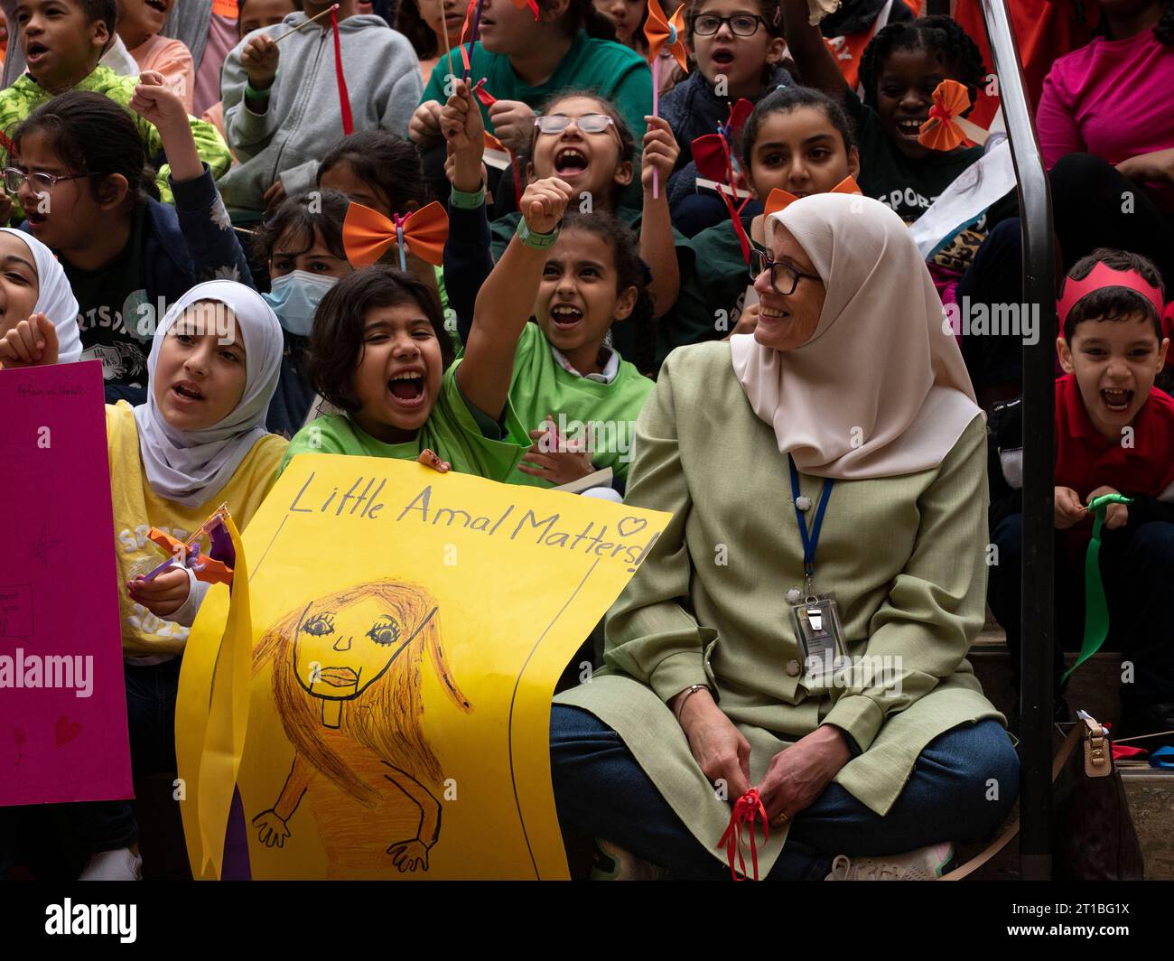 Birmingham, Alabama, USA. 12th Oct, 2023. Little Amal, the puppet ...
