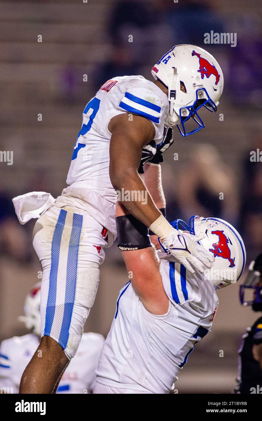 Greenville, NC, USA. 12th Oct, 2023. Southern Methodist Mustangs tight ...