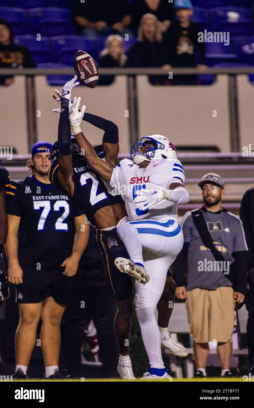 Greenville, NC, USA. 12th Oct, 2023. East Carolina Pirates defensive ...
