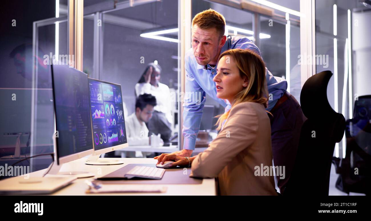 Data Analyst Using Data Analytics KPI Dashboard Stock Photo - Alamy