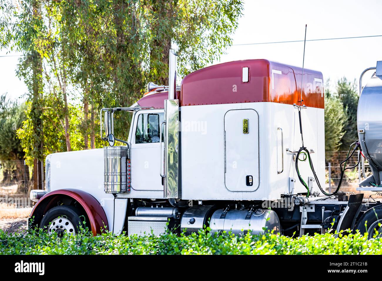 Hazmat truck hi-res stock photography and images - Alamy