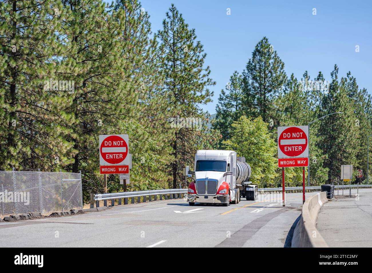 Hazmat truck hi-res stock photography and images - Alamy