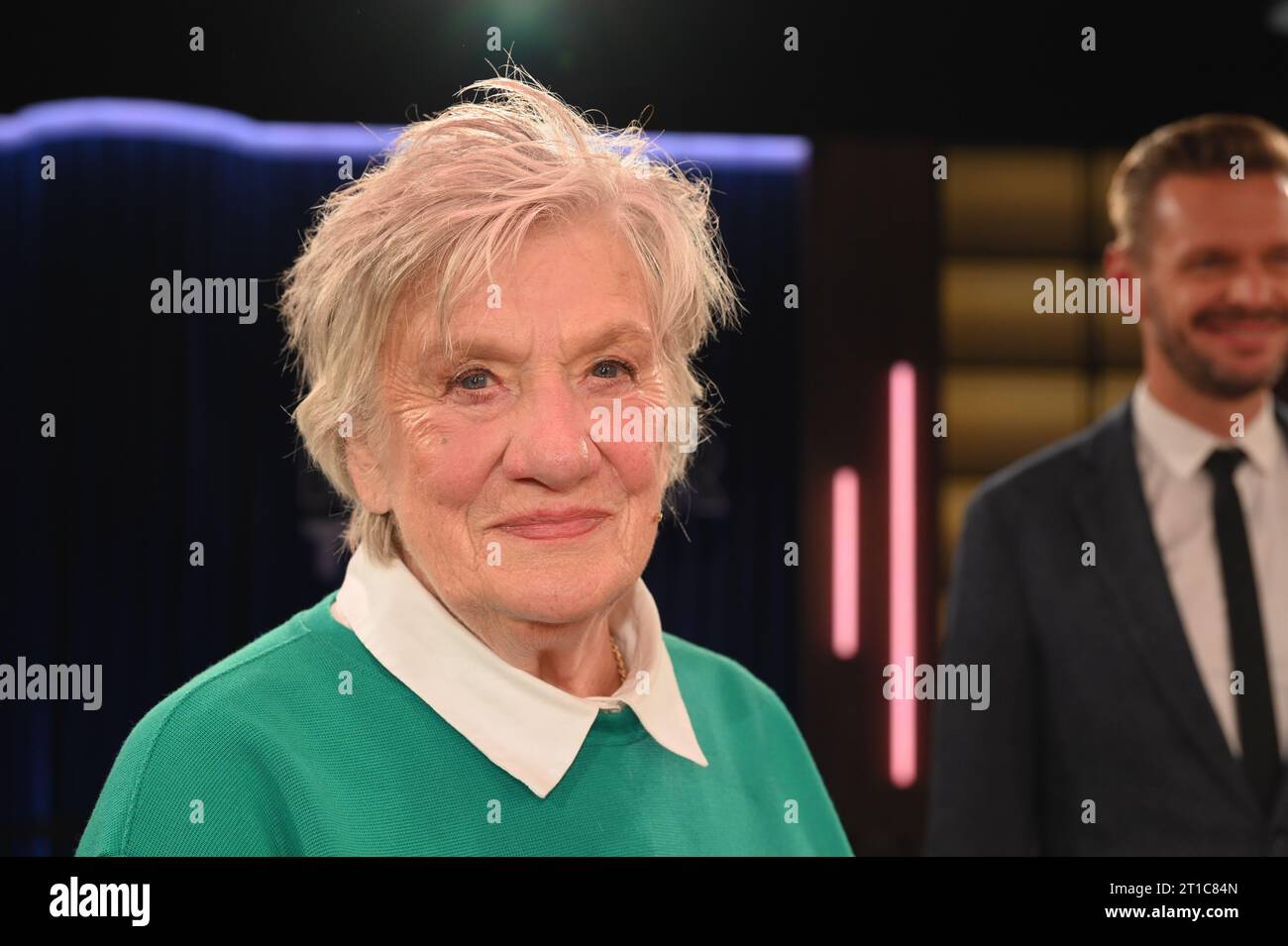 Cologne, Germany. 12th Oct, 2023. Germany's oldest YouTube chef Monika ...