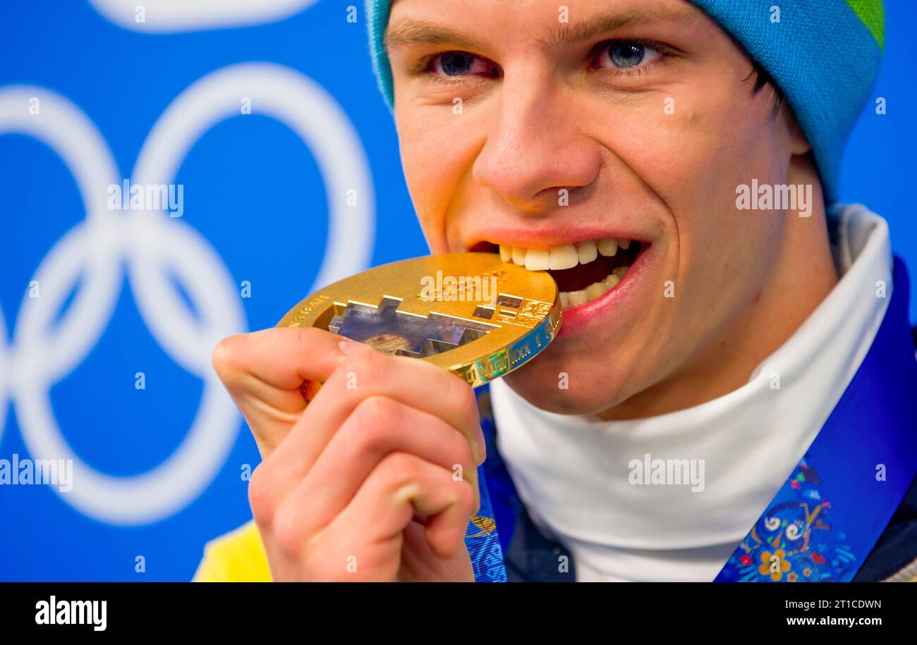 Teamjumping hi-res stock photography and images - Alamy