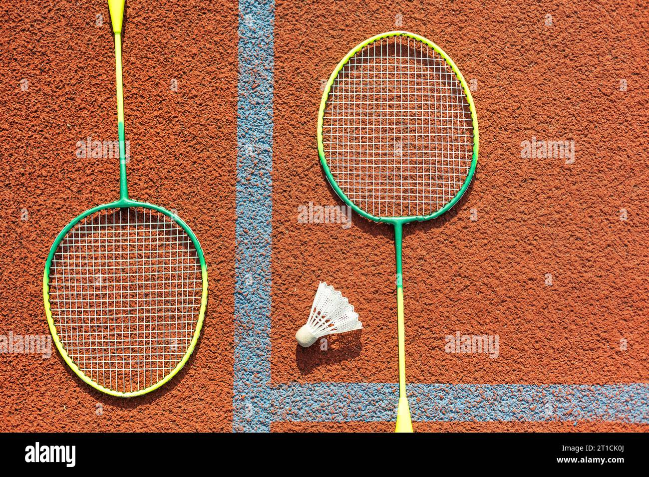 People playing badminton out net hi-res stock photography and images ...