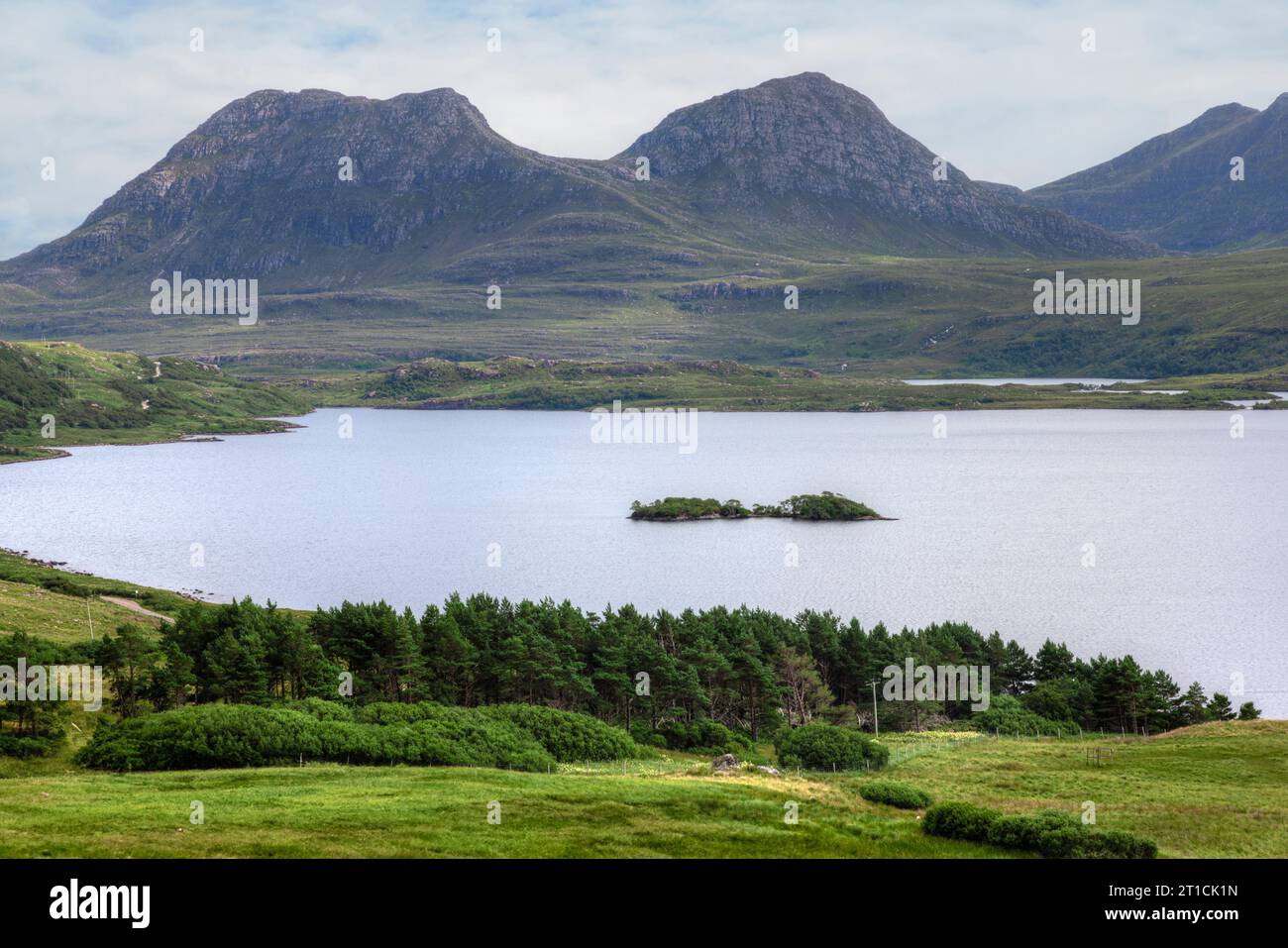 Stac Pollaidh is a distinctive mountain located in the Assynt region of ...