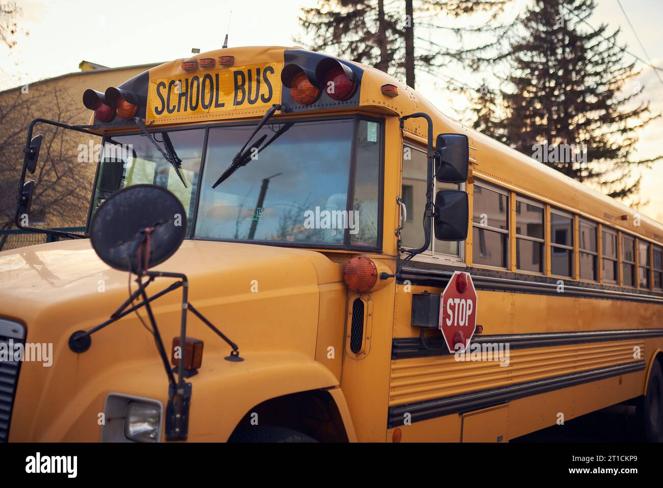 Empty school bus hi-res stock photography and images - Alamy