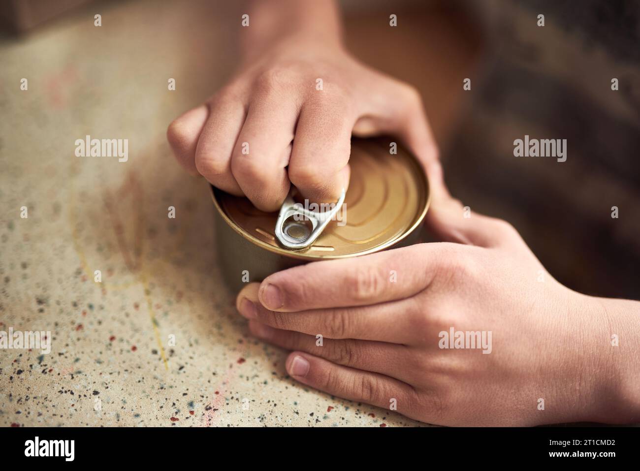 Tin can in hands hi-res stock photography and images - Alamy