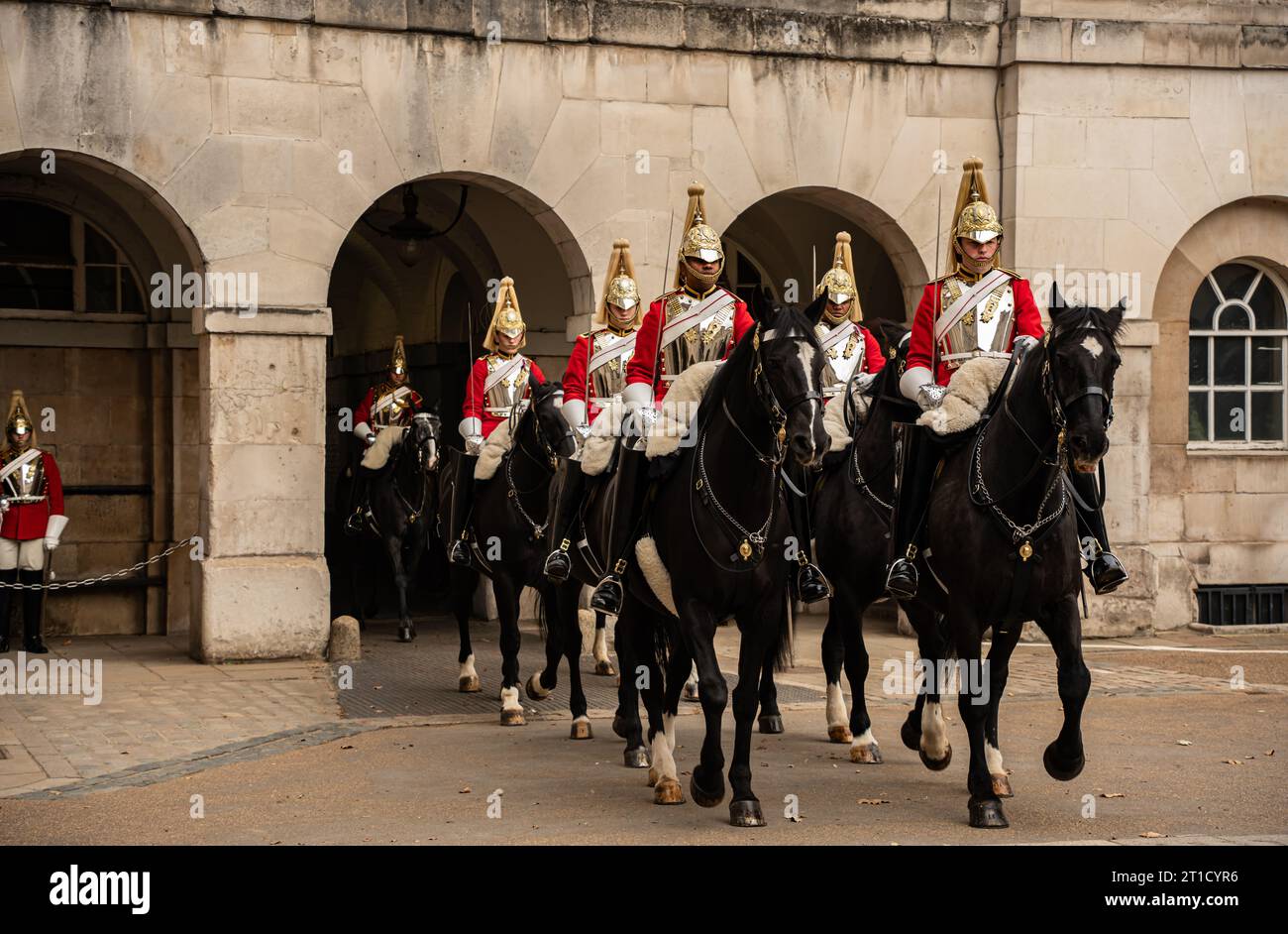 The Household Cavalry Museum - Horse Guards changing of the guard ...