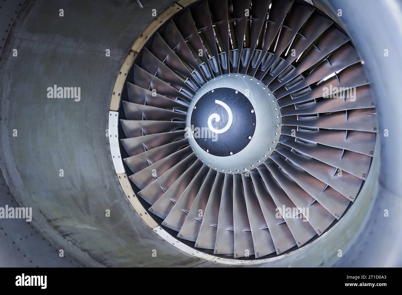 Parts of a jet engine hi-res stock photography and images - Alamy
