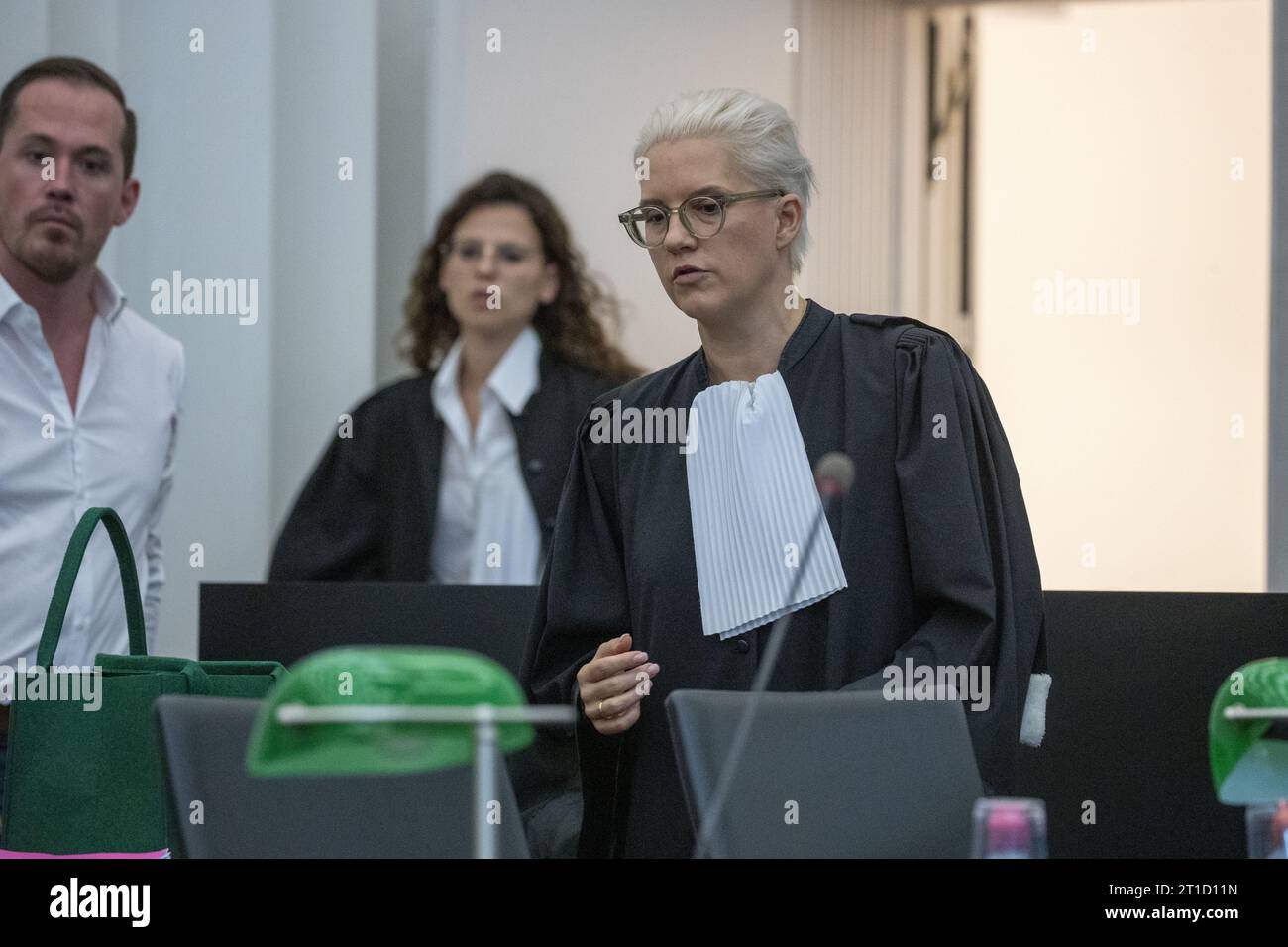 Gent, Belgium. 13th Oct, 2023. Lawyer Stephen Schellinck (L) and Lawyer ...