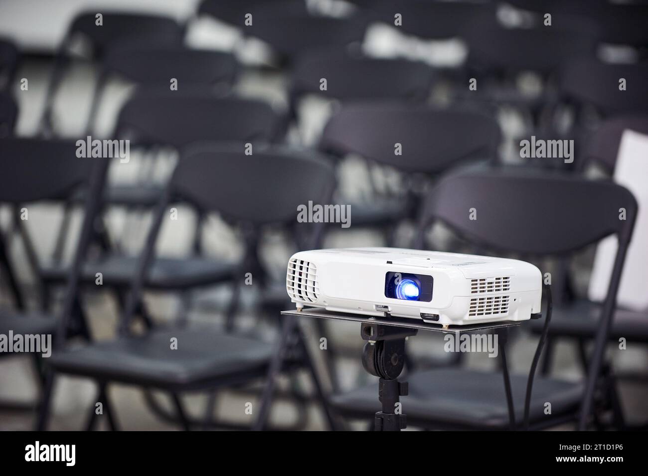Video projector in office meeting hi-res stock photography and images ...