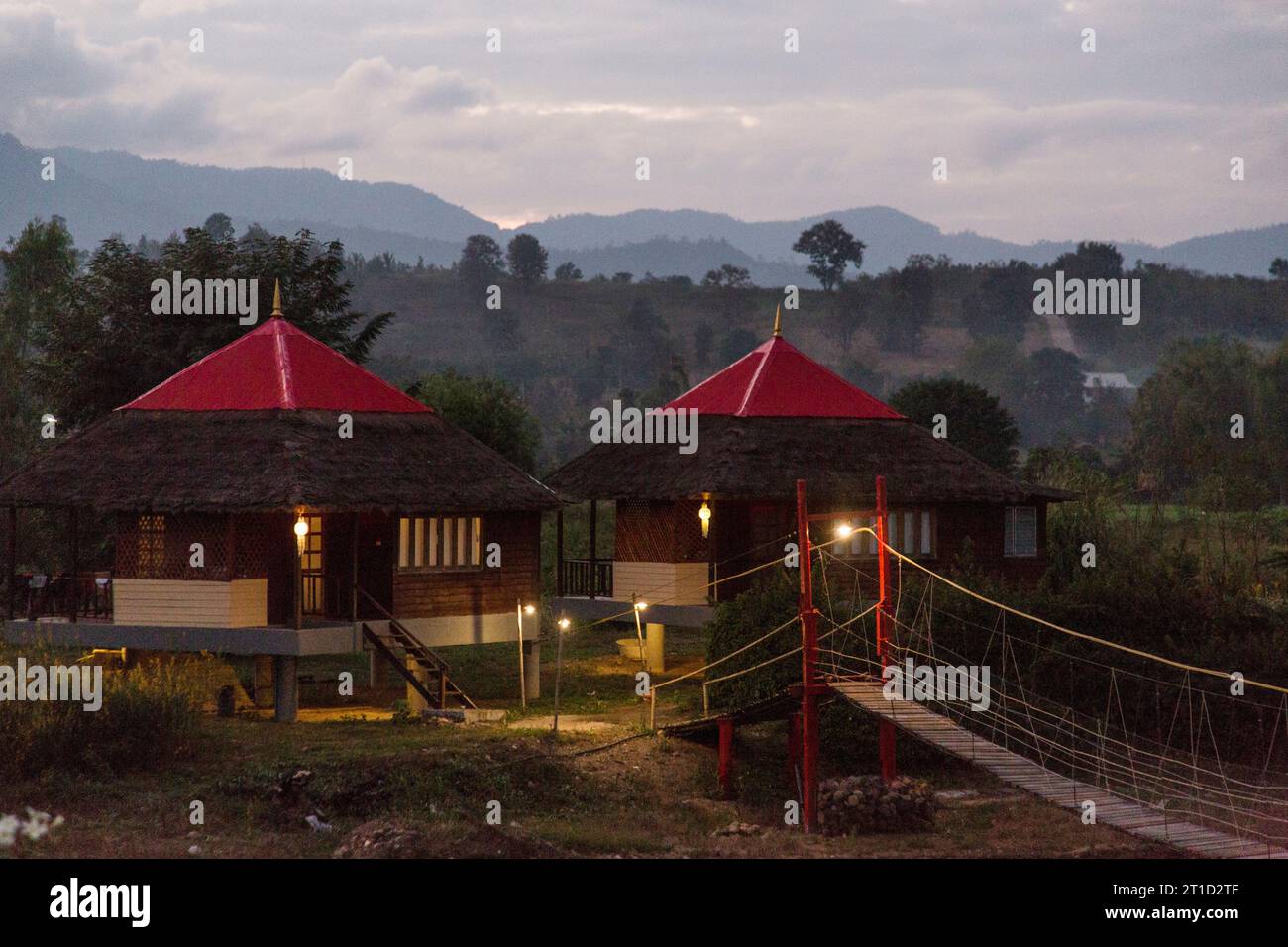 Thailand wooden huts hi-res stock photography and images - Alamy