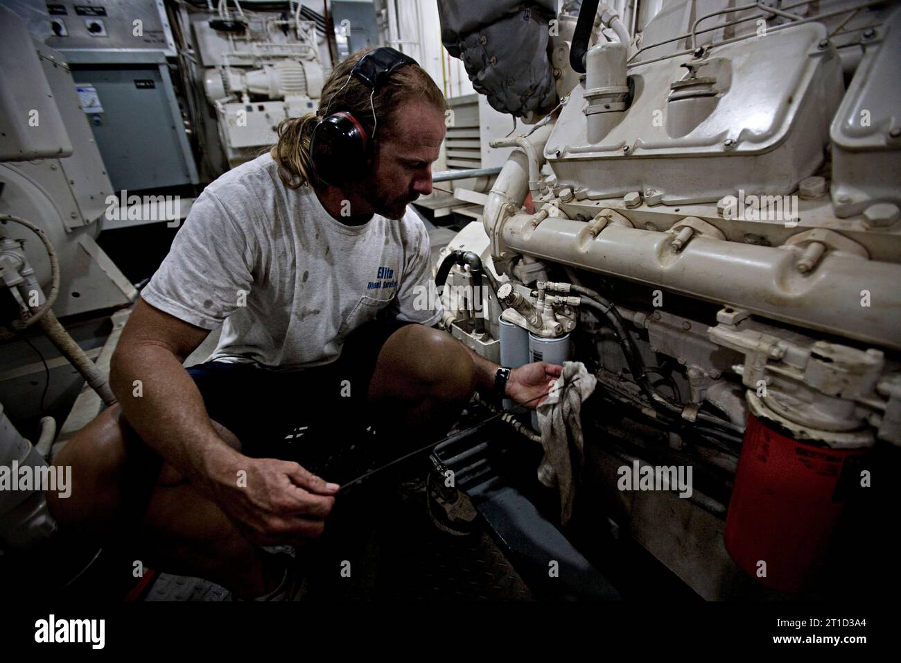 Cleaning boat engine hi-res stock photography and images - Alamy