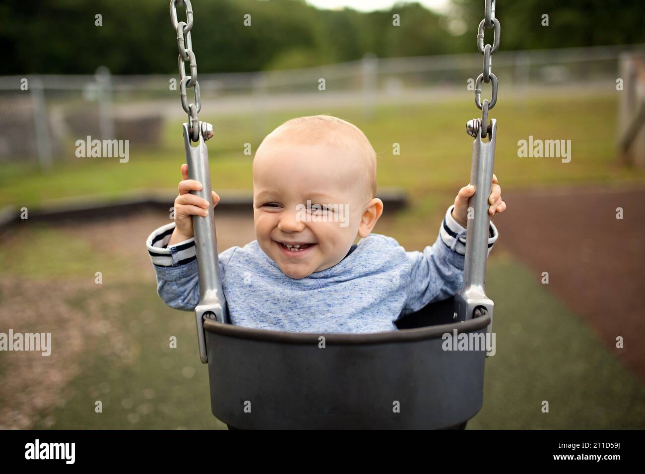 Smiliig hi-res stock photography and images - Alamy