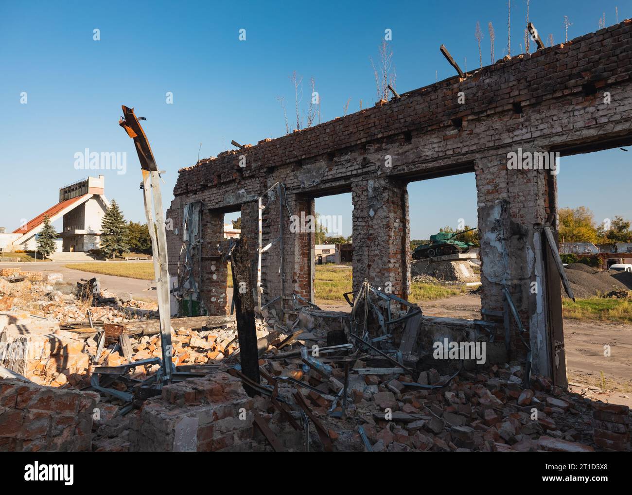 Kharkiv destruction hi-res stock photography and images - Alamy
