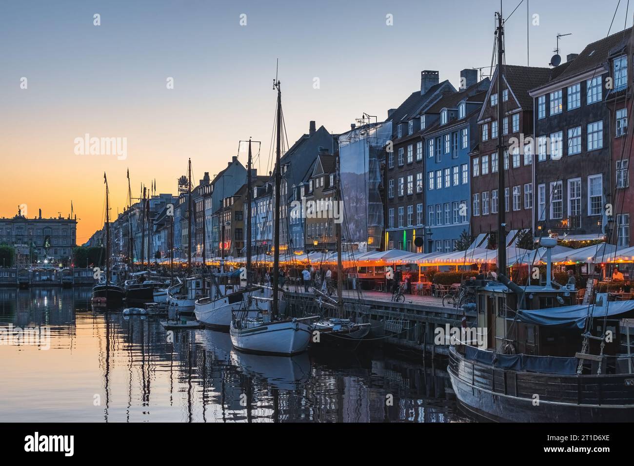 City night sky copenhagen denmark hi-res stock photography and images ...
