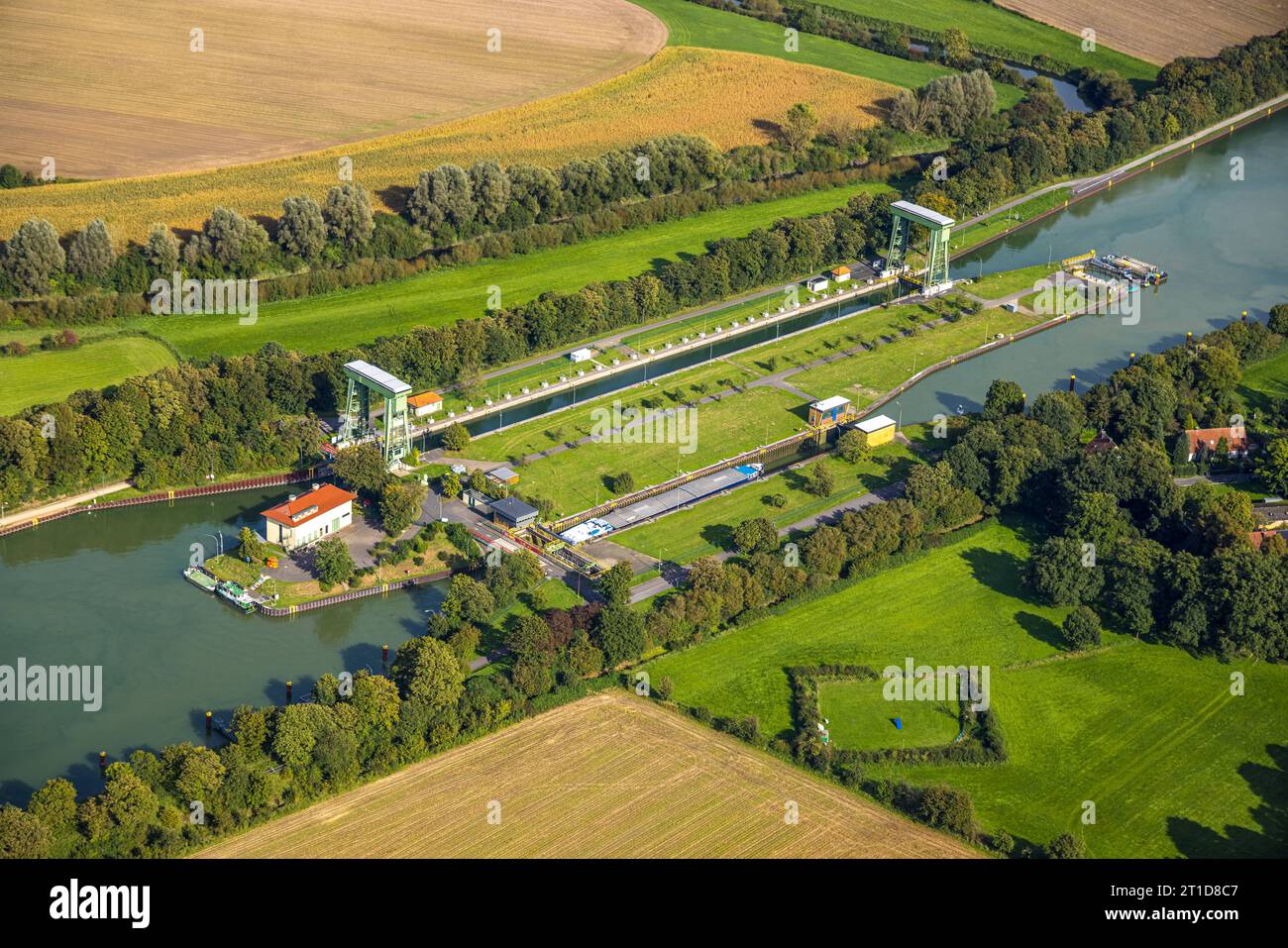 Canal de wesel datteln hi-res stock photography and images - Alamy