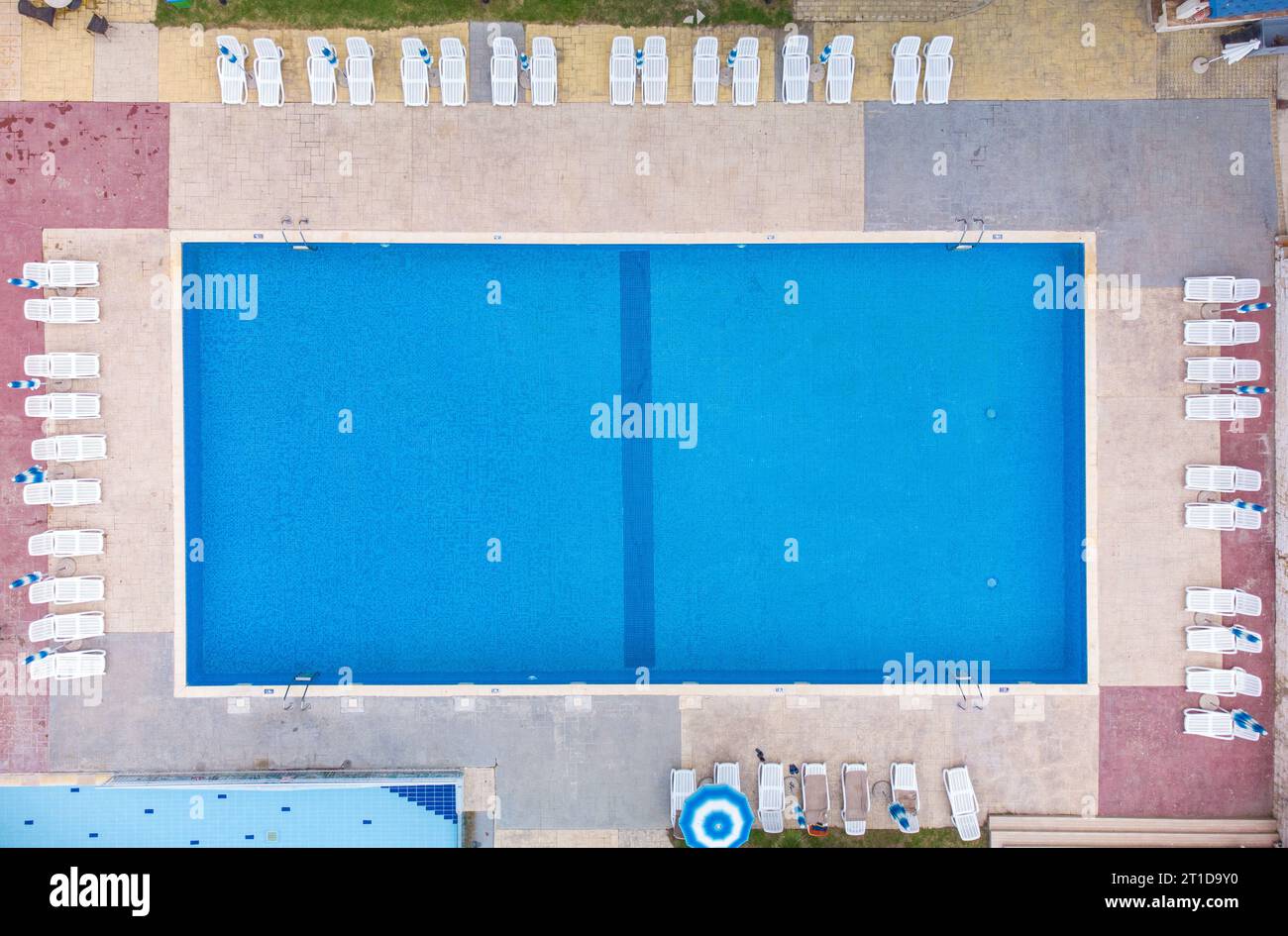 Aerial top view on swimming pool in hotel Stock Photo - Alamy