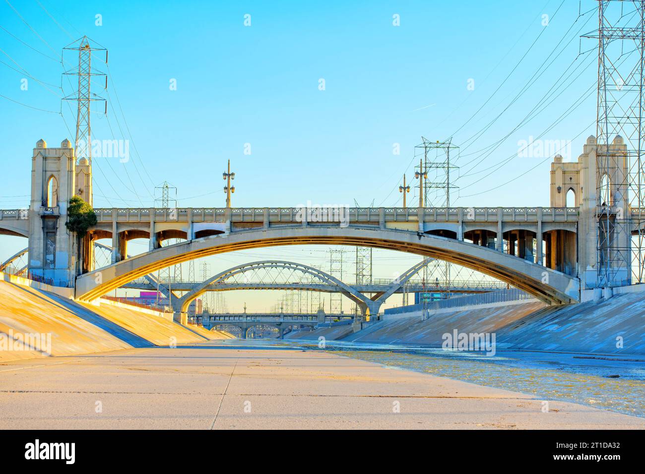Los Angeles River channel view over the beautiful network of bridges ...