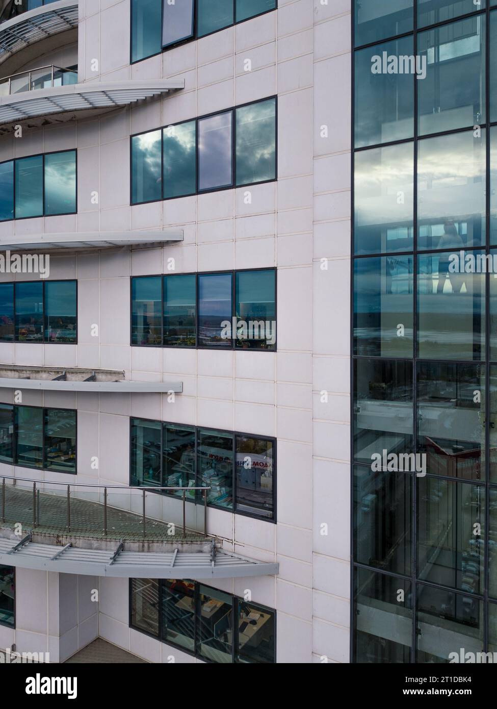 Aerial shiny business building hi-res stock photography and images - Alamy