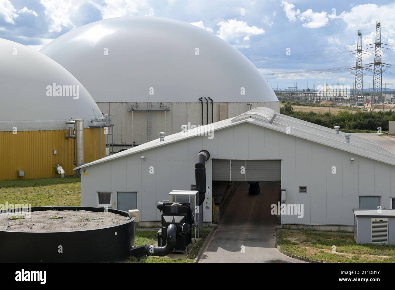 EnviTec biogas plant with integrated LNG plant GERMANY, Guestrow ...