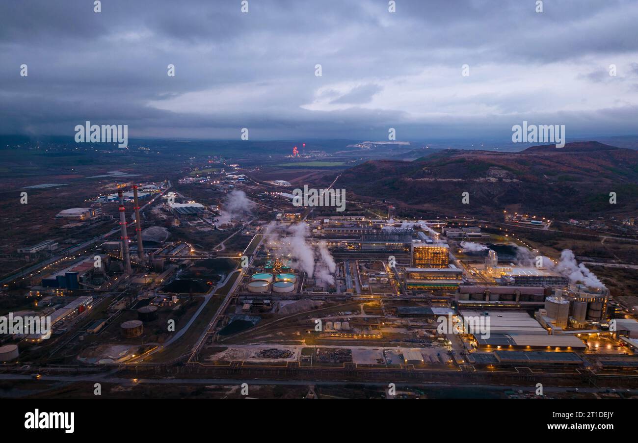 View heavily smoking factory night hi-res stock photography and images ...