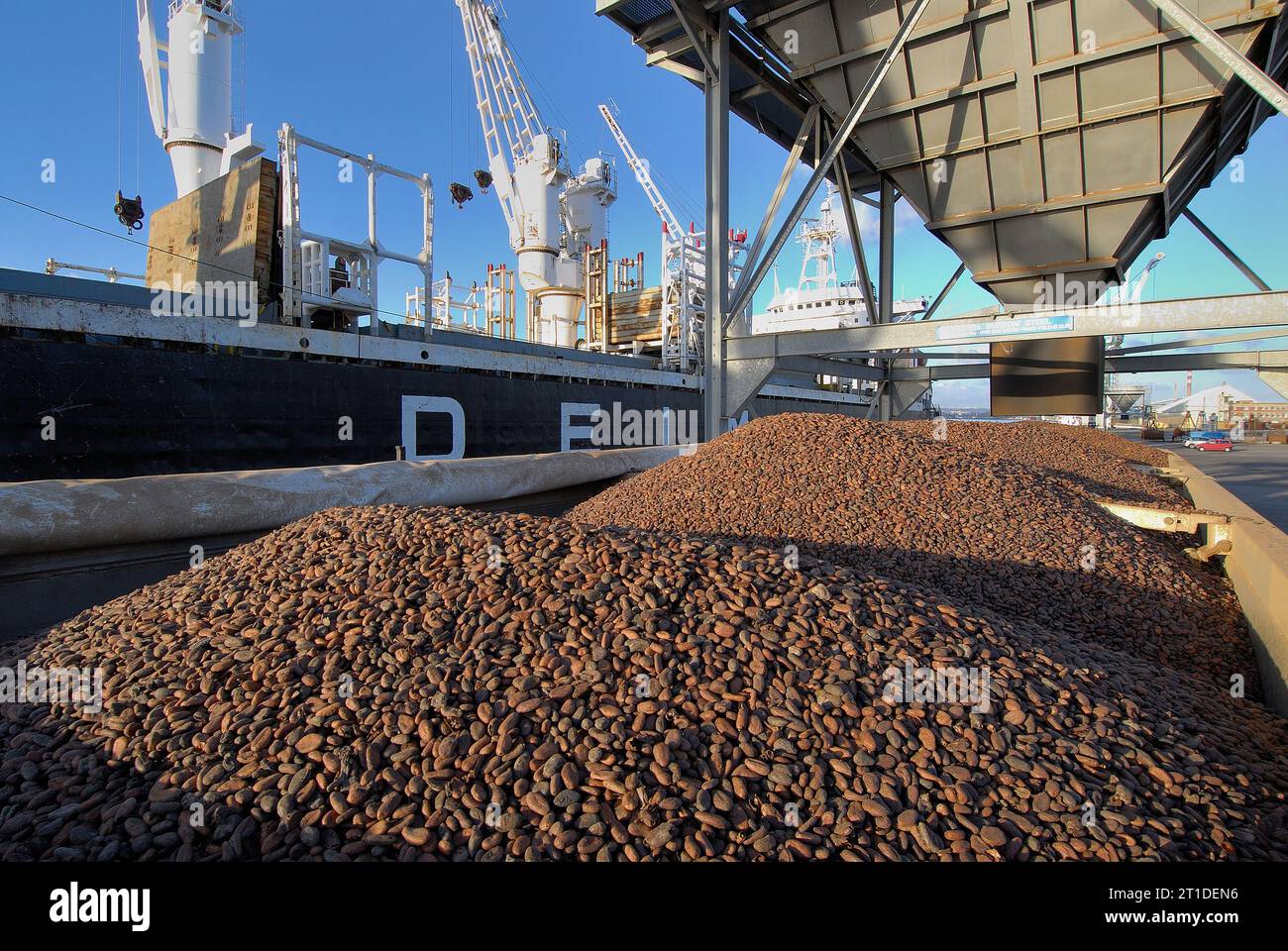 Seine axis major river sea port hi-res stock photography and images - Alamy