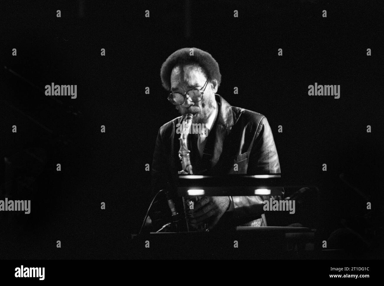 American flautist and composer hi-res stock photography and images - Alamy