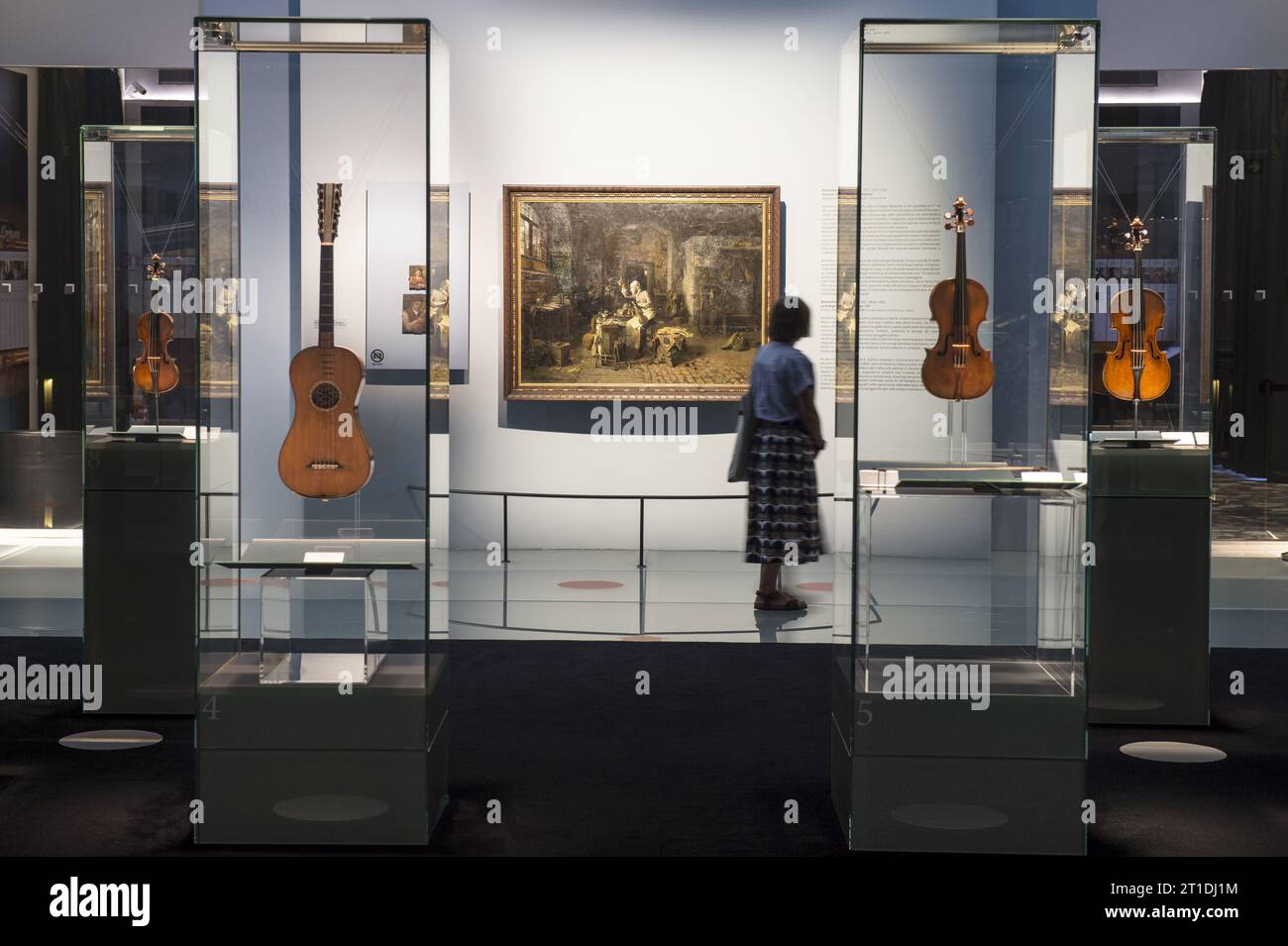 Museo violino cremona hi-res stock photography and images - Alamy
