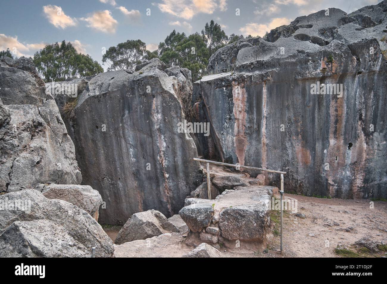 Archaelogical Qenqo. Strange and weird rock structures. Neighborhoods ...