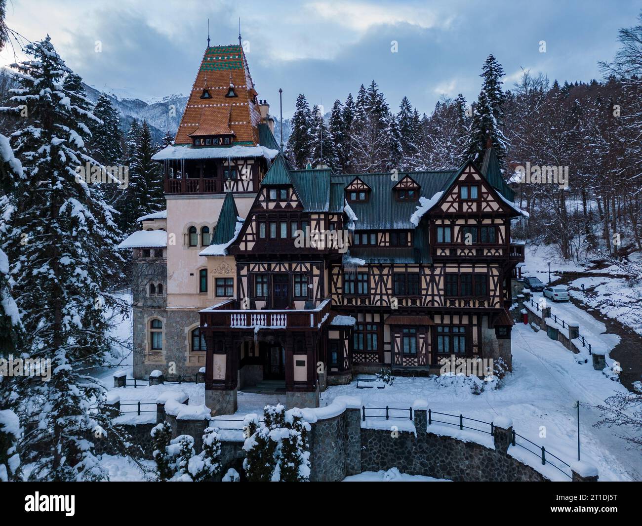 Pelisor palace sinaia romania hi-res stock photography and images - Alamy