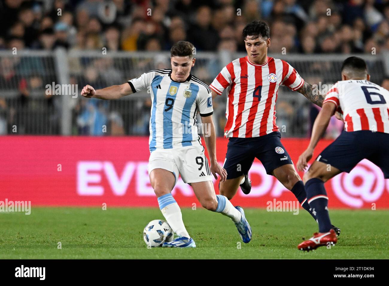 Julian alvarez adidas hi-res stock photography and images - Alamy