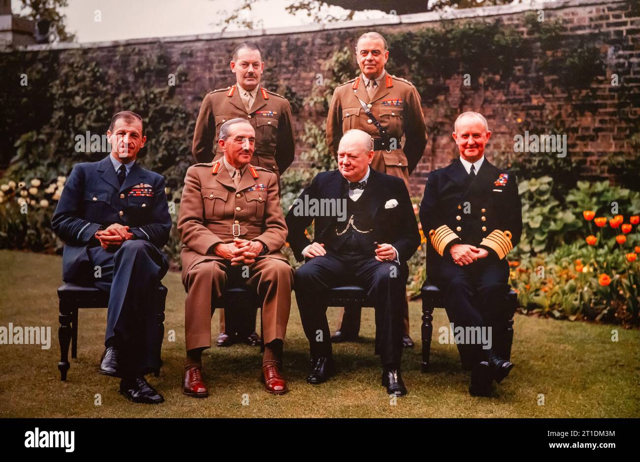 Photo of Churchill war cabinet during Great War WWII in War Room museum ...