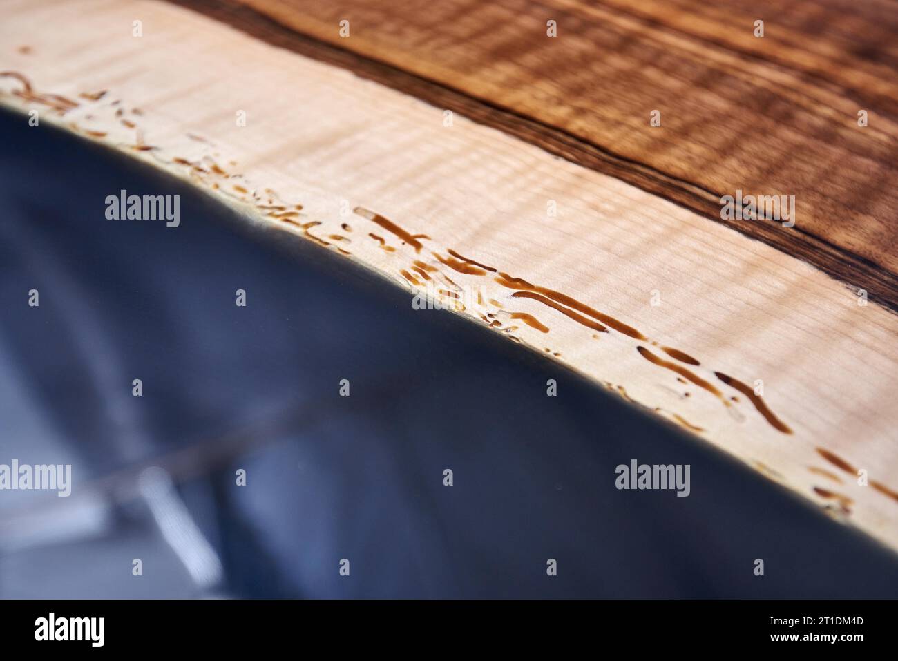 Casting epoxy resin stabilizing hi-res stock photography and images - Alamy