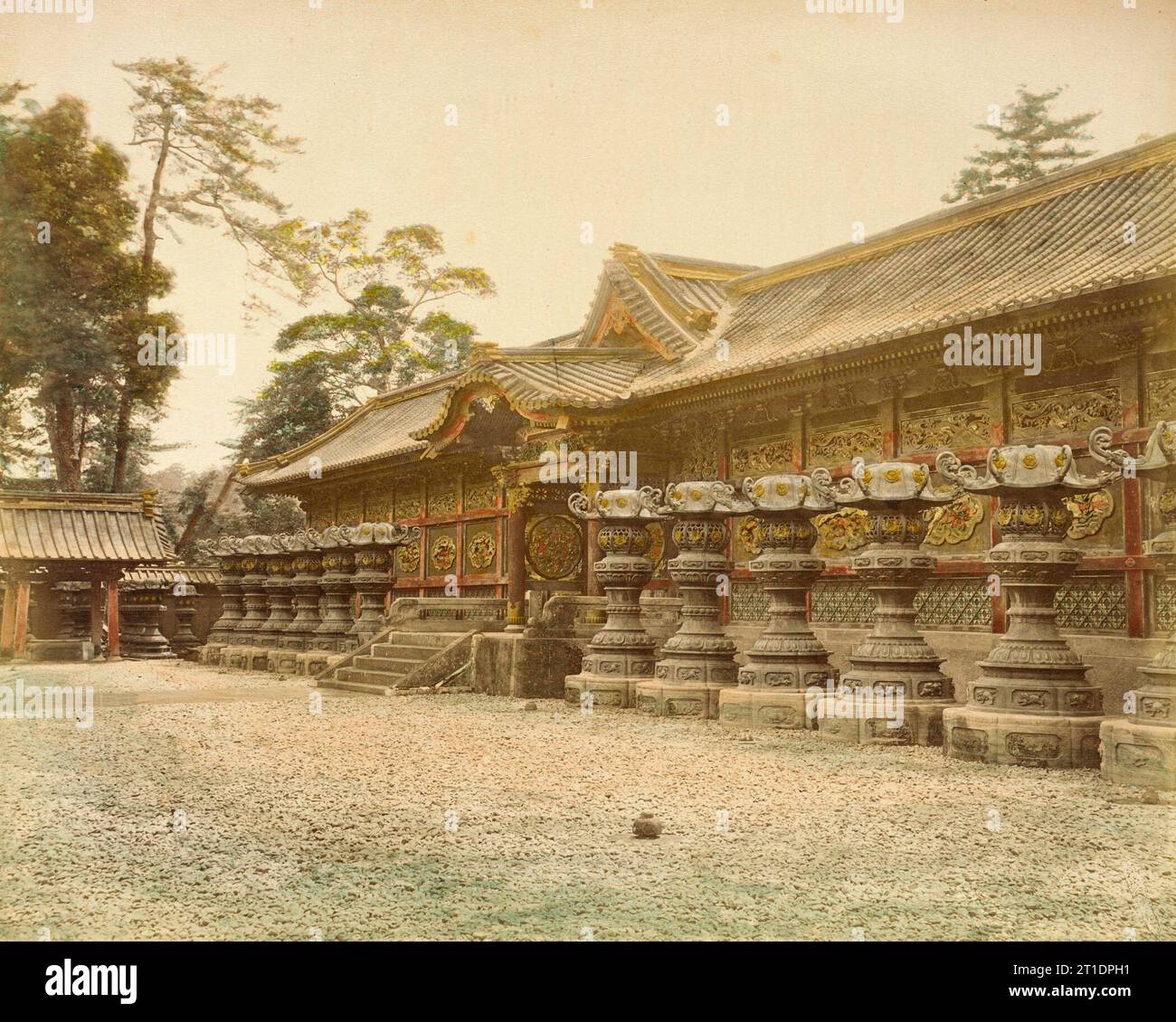 Yushioin Temple, 1865. The mausoleum of Shogun Tokugawa Ietsugu ...