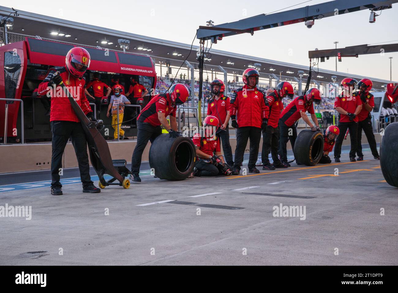 DOHA,QATAR - 7TH OCT 2023 – Ferrari pit stop- AHMAD AL-SHEHAB/Alamy ...
