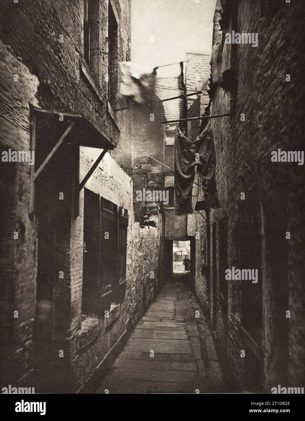 Glasgow tenement close hi-res stock photography and images - Alamy