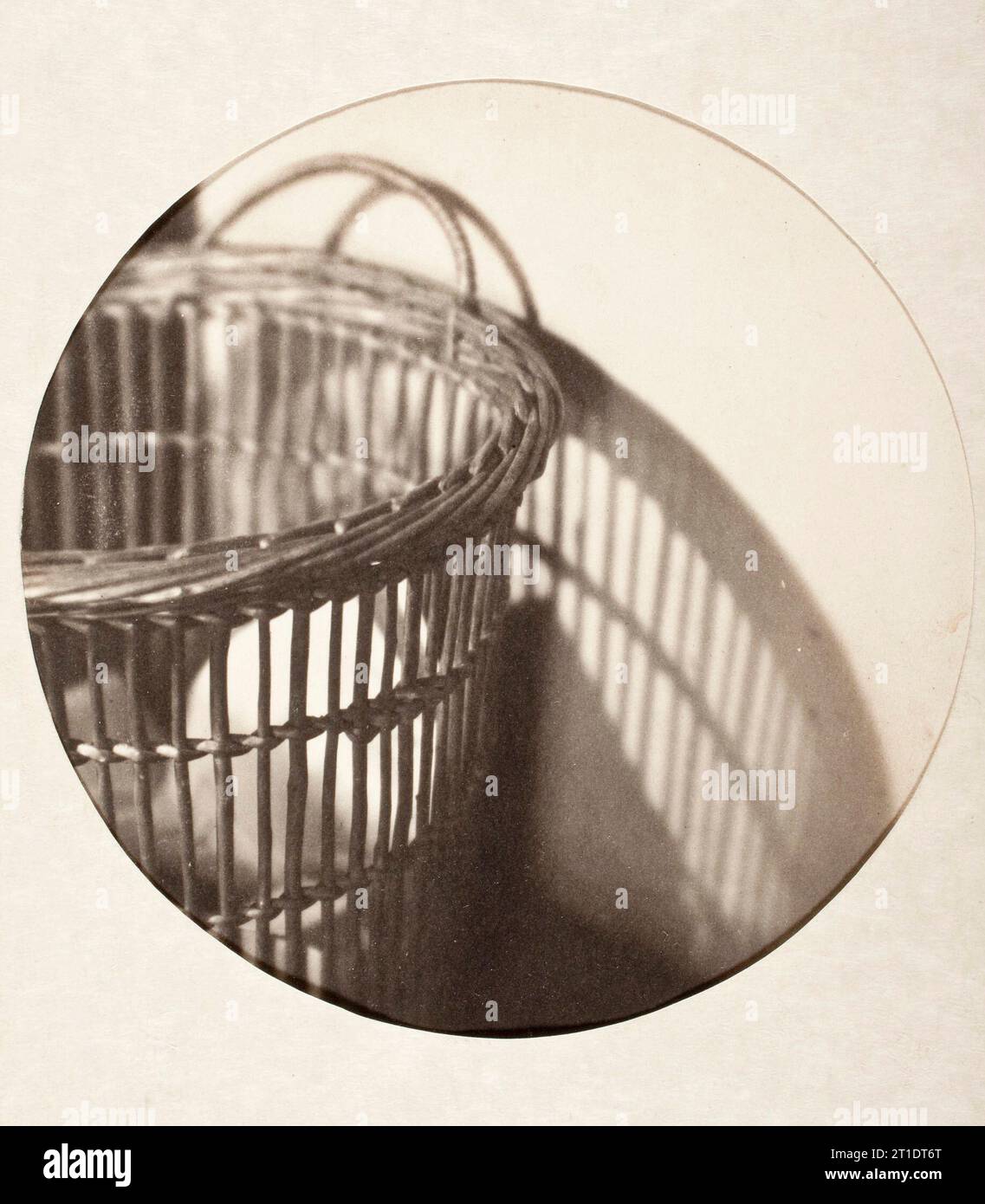 Printed circular design hi-res stock photography and images - Alamy