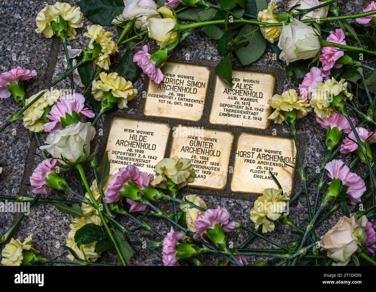 Berlin, Germany. 13th Oct, 2023. Stumbling blocks for the family of ...